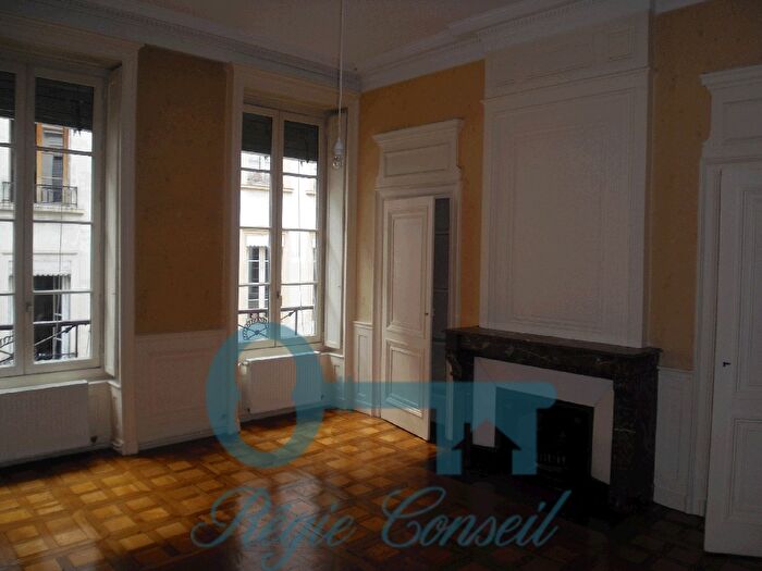 Appartement à louer - Lyon e , Bellecour, Carnot - 3 pièces - 2 chambres