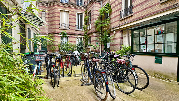 Appartement 2 pièces à vendre à Paris 20ème, Jourdain, Pyrénées