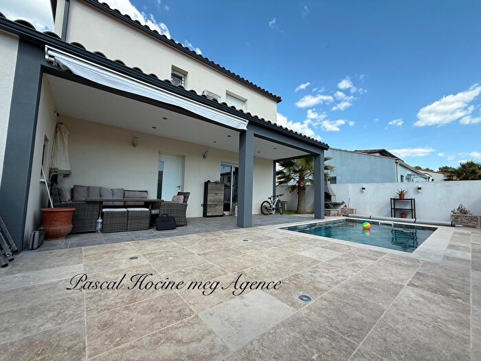 Maison à vendre - Plaissan - 5 pièces - 4 chambres