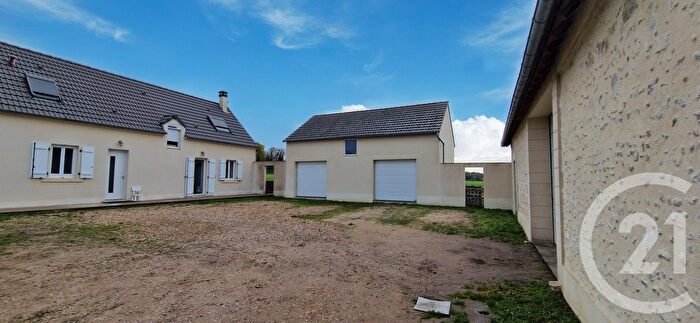 Maison à vendre - Saint-Martin-dAbbat - 5 pièces - 4 chambres