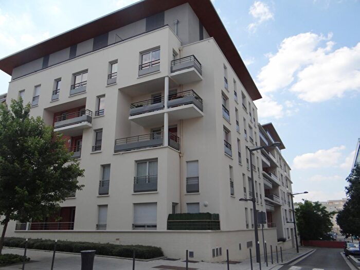 Appartement à louer - Massy, Atlantis, Champs Ronds - 3 pièces - 2 chambres