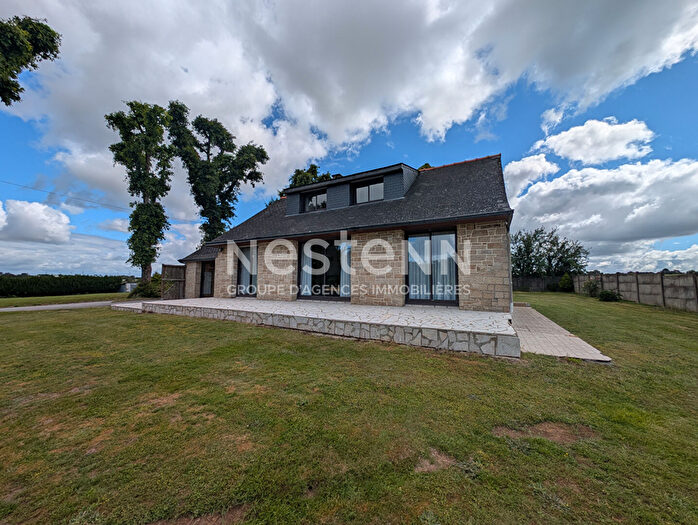 Radenac - Maison 4 pièces à vendre