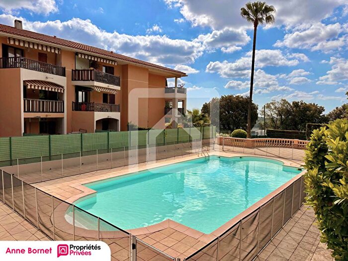 Grasse, Saint-Jacques : Appartement 3 pièces à vendre