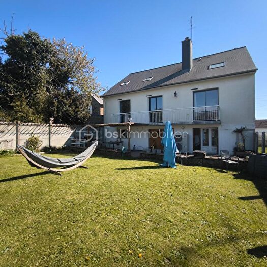Maison à vendre - Fougères, Madeleine, Sermandière, Chattière - 7 pièces - 6 chambres