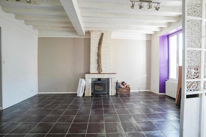 Maison 5 pièces à La Membrolle-sur-Longuenée, à louer