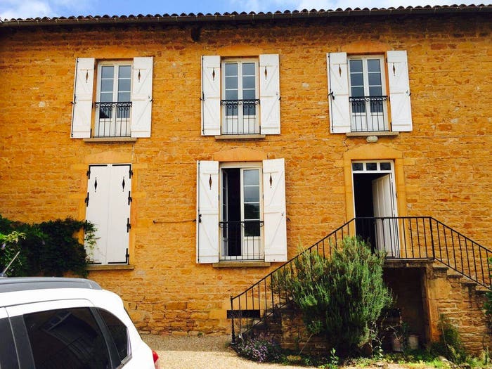 Appartement 5 pièces à louer à Porte des Pierres Dorées