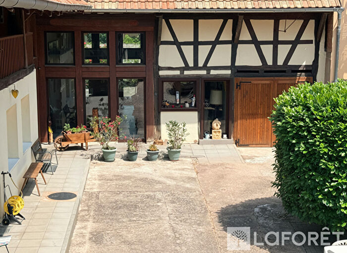 Maison 10 pièces à Geispolsheim, à vendre