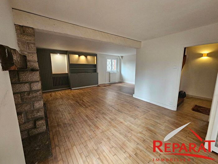 Brive-la-Gaillarde : Maison 7 pièces à louer