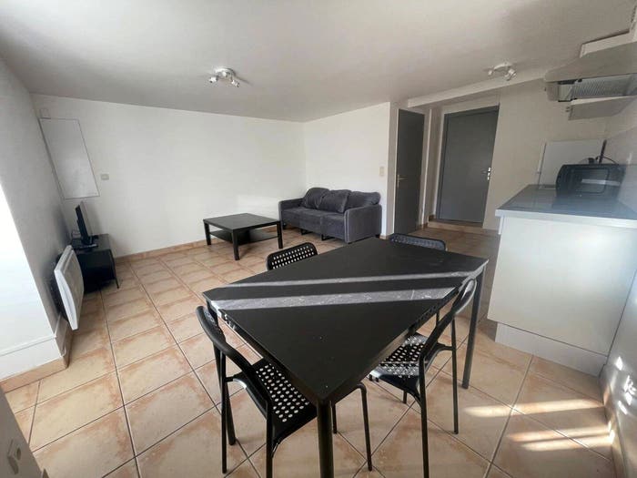 Appartement 2 pièces à Jouques, à louer