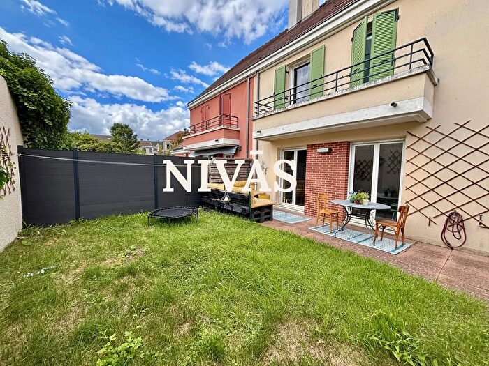 Sarcelles, Village, Chauffour : Maison 5 pièces à vendre