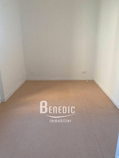 Appartement à louer - Haut-Rhele Venizelos Saint Victor, Montigny-lès-Metz - 1 pièce