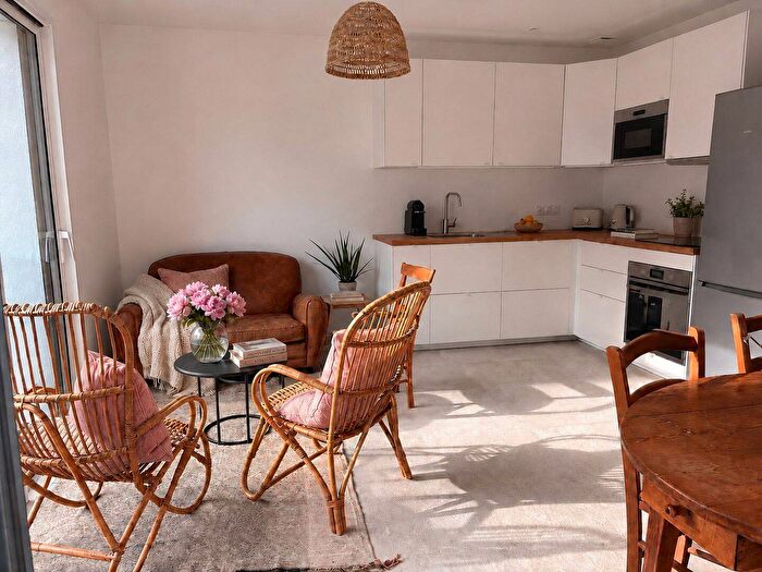 Saint Maurice-Fetilly, La Rochelle : Maison 1 pièce à louer