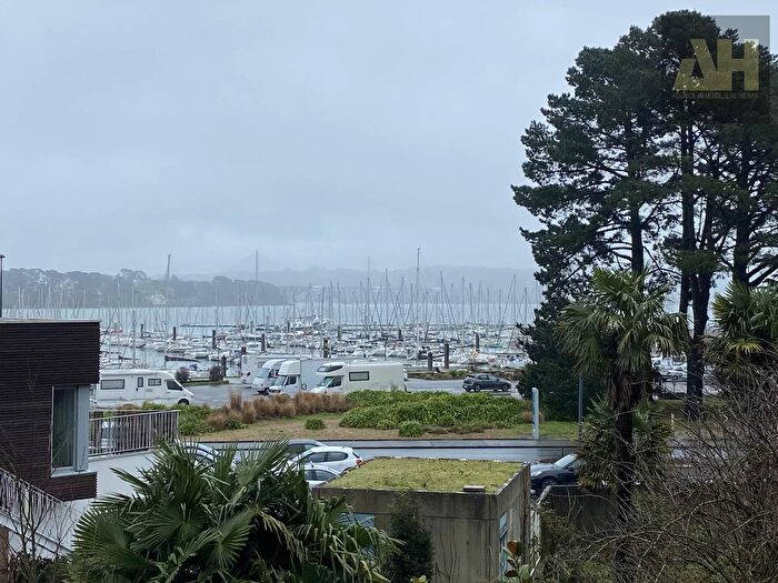 Appartement à louer - Brest, Moulin Blanc, Kerangall - 4 pièces - 3 chambres