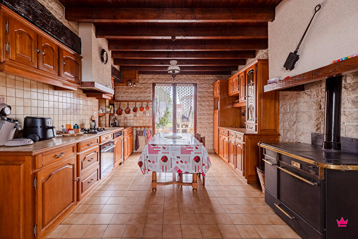 Maison à vendre - Saint-Priest, Manissieux, Fouillouse - 5 pièces - 4 chambres