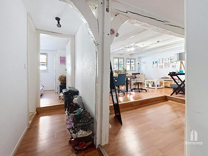 Appartement à vendre - Strasbourg, Neudorf, Etoile, Gare, Schluthfeld - 3 pièces - 2 chambres