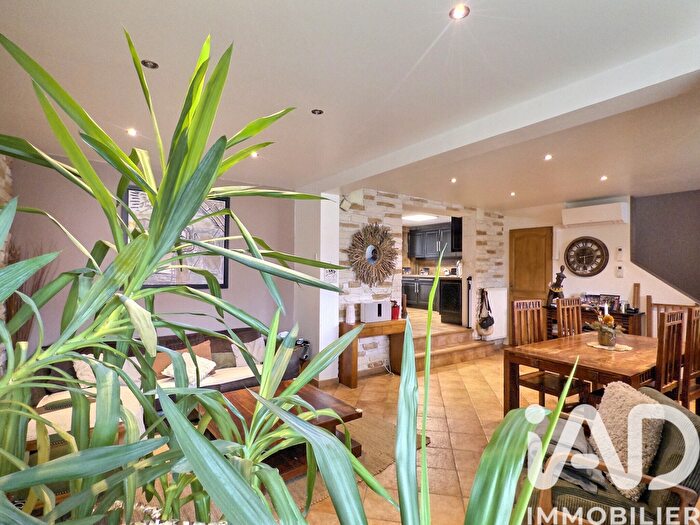 Maison à vendre - Morsang-sur-Orge, Curie - 6 pièces - 6 chambres