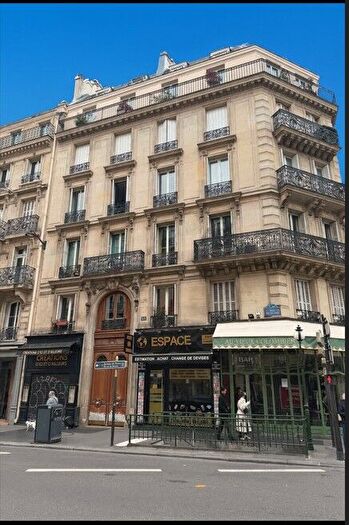 Appartement à vendre - Paris e , Rennes - 1 pièce - 1 chambre