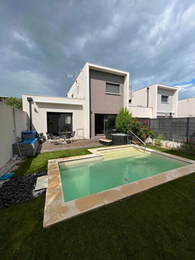 Maison à vendre - Juvignac - 4 pièces - 3 chambres