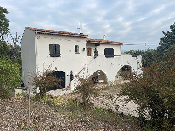 Maison à vendre - Montauroux - 6 pièces - 4 chambres