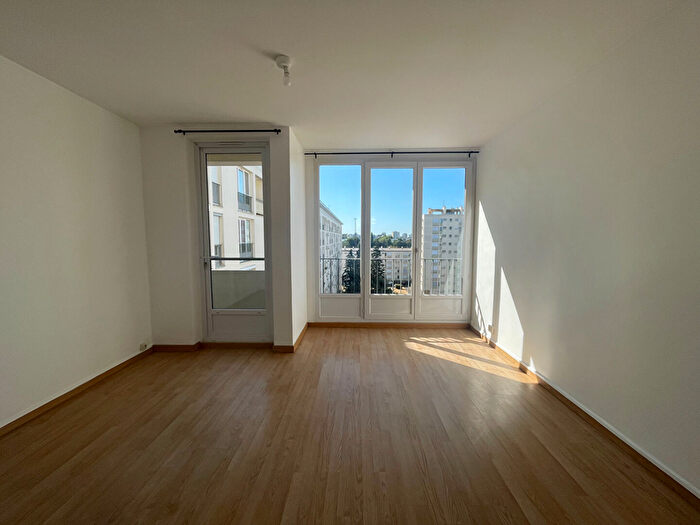 Quartiers Centre, Alphonse Guérin : Appartement 3 pièces à louer