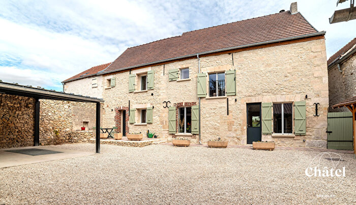 Maison 6 pièces à vendre à Rully