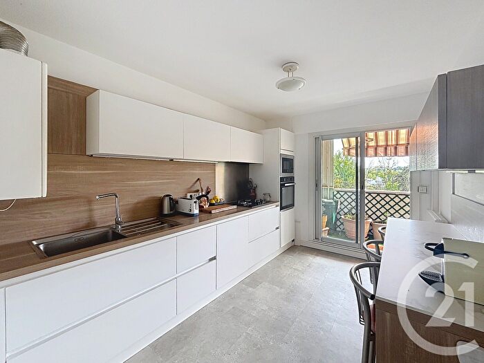 Gradignan, Centre-ville - Appartement 6 pièces à vendre