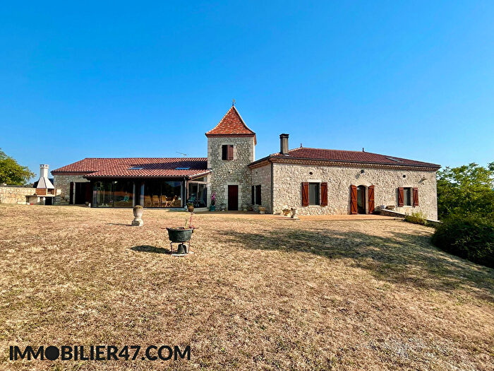 Maison à vendre - Castella - 7 pièces - 3 chambres