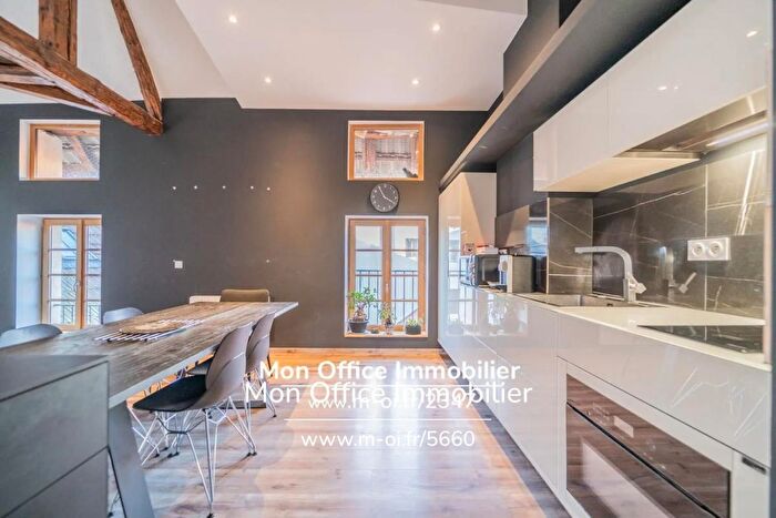 Appartement à vendre - Annecy, Centre-ville, Vieille ville, Marquisats - 5 pièces - 4 chambres