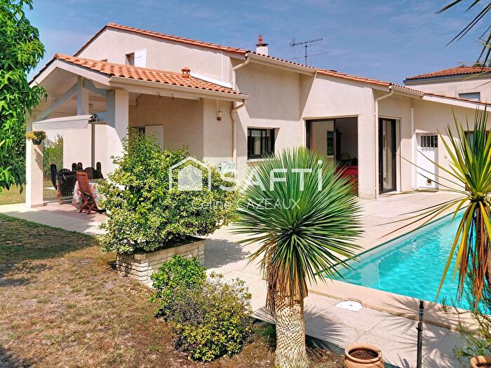 Maison à vendre - Le Haillan - 6 pièces - 4 chambres