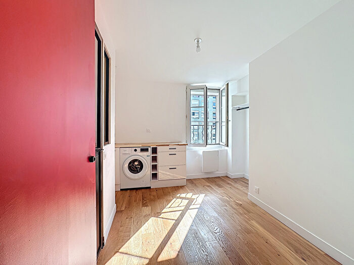 Appartement 1 pièce à vendre à Paris 11ème, Belleville, Saint-Maur