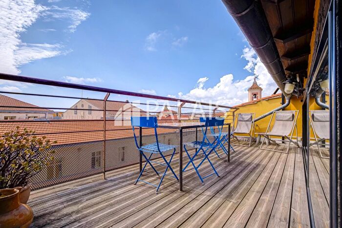 Appartement à vendre - Nice, Vieux Nice - 4 pièces - 2 chambres