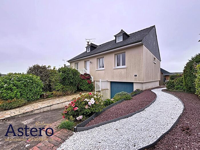 Maison à vendre - Lécousse - 4 pièces - 3 chambres