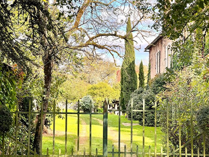 Maison à vendre - Cajarc - 11 pièces - 3 chambres