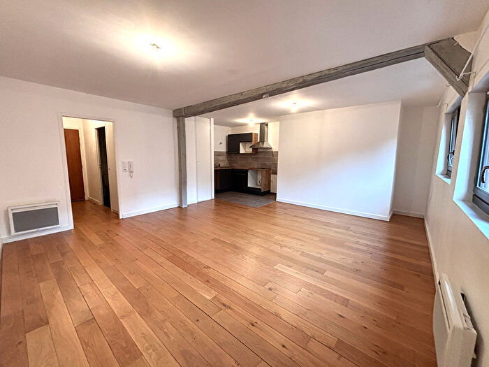 Appartement à louer - Troyes, Cathédrale - 1 pièce