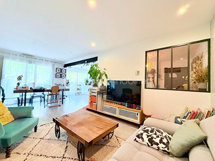 Appartement à vendre - Vence, Saint-Martin, Lubiane, Le Suve - 3 pièces - 2 chambres