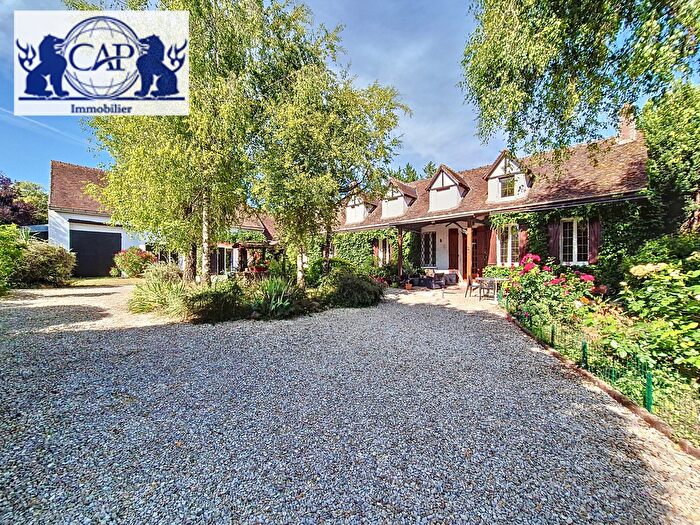 Maison à vendre - Bray-sur-Seine - 7 pièces - 5 chambres