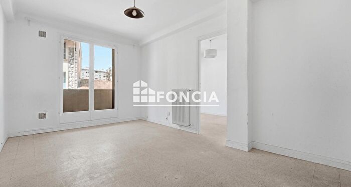 Appartement 3 pièces à Nice, Saint-Roch, à vendre