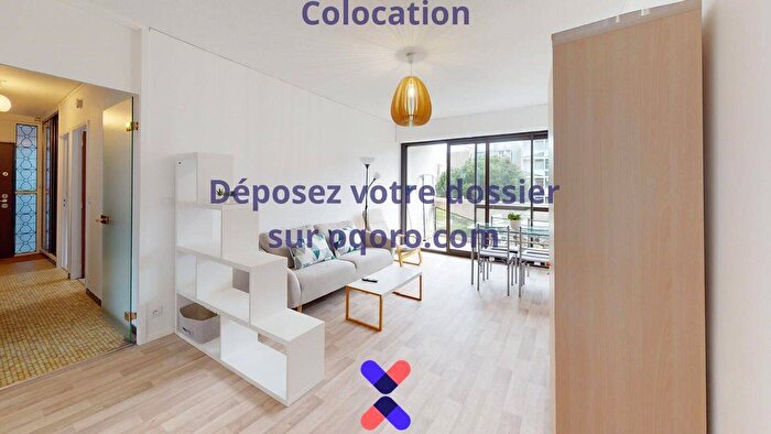 Appartement à louer - Brivazac, Pessac - 5 pièces - 4 chambres