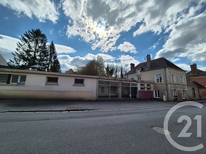 Maison à vendre - Exmes - 5 pièces - 3 chambres