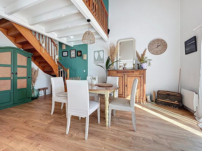 Maison à vendre - Eysines, Le Bourg - 6 pièces - 4 chambres