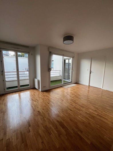Appartement 2 pièces à Agent Sarre-Centre-Les Vallées-La Garenne, Colombes, à louer