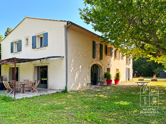 Maison à vendre - Graveson - 11 pièces - 6 chambres