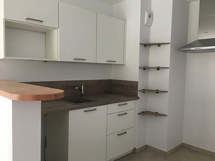 Appartement à louer - Carentan - 3 pièces - 2 chambres
