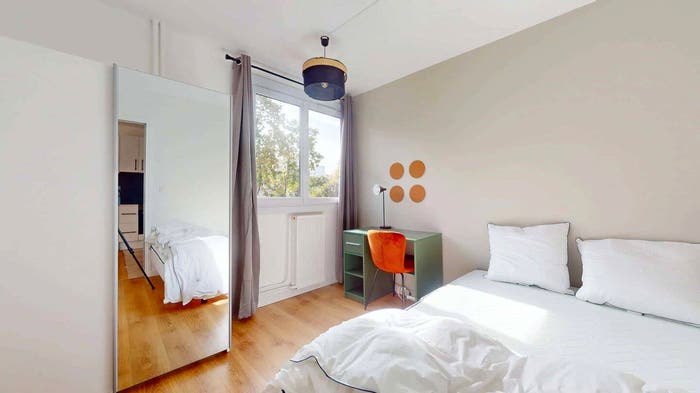 Nord, L'Île-Saint-Denis : Appartement 1 pièce à louer