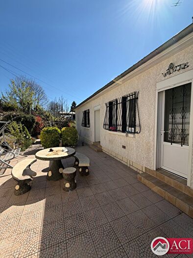 Maison 6 pièces à vendre à Bornel