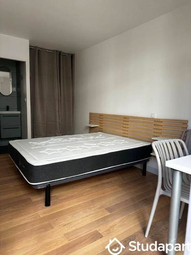 Centre, Angers : Appartement 1 pièce à louer