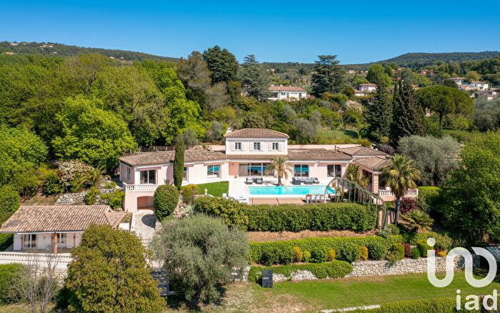 Maison à vendre - Mouans-Sartoux - 10 pièces - 6 chambres