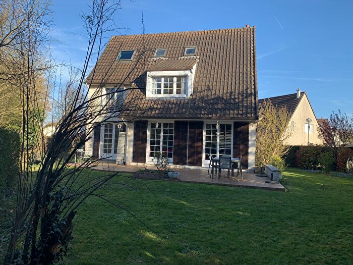 Breuillet - Maison 7 pièces à vendre
