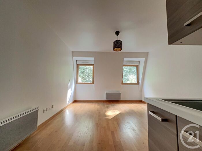 Appartement 2 pièces à Bougival, à vendre