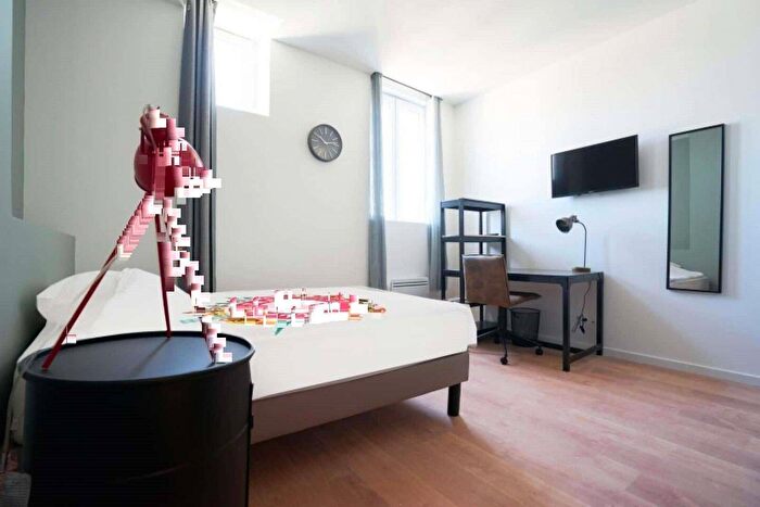 Appartement à louer - Centre Ville, Reims - 1 pièce